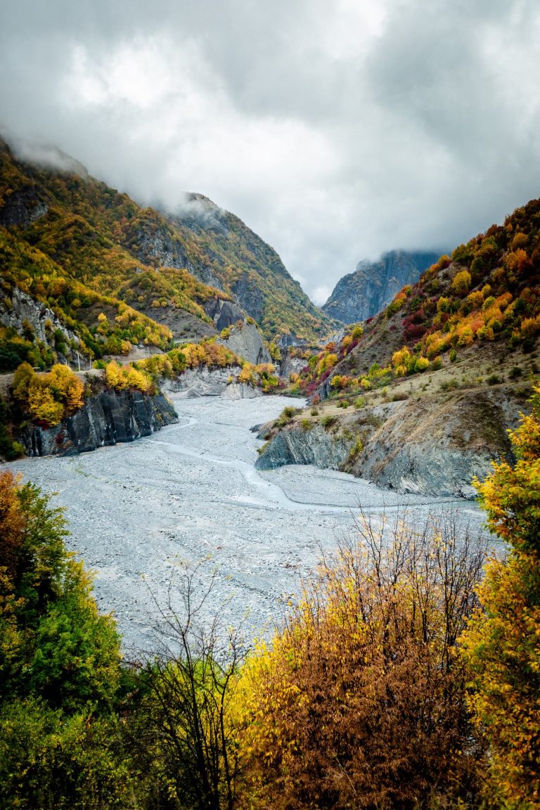 Kleines Land, große Vielfalt - Wandern in Aserbaidschan - Fräulein Draussen